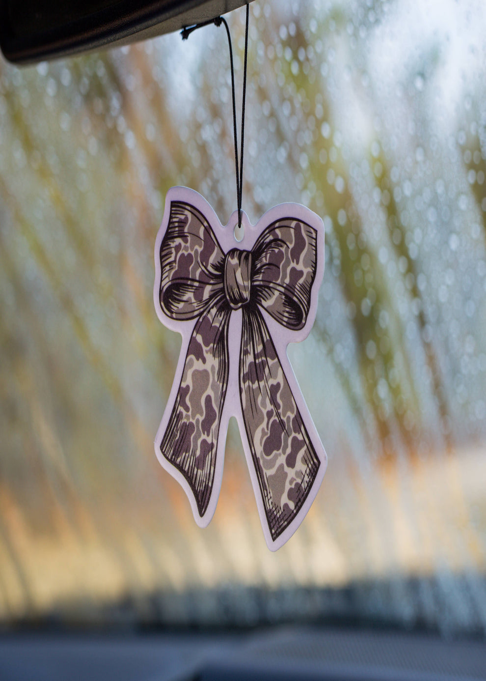 Duck camo bow - air freshener – The Pineapple Post